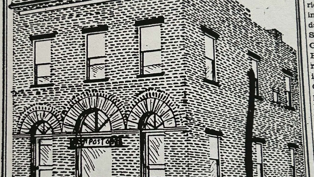 The Lawrence Register - Short History of Crown City Ohio